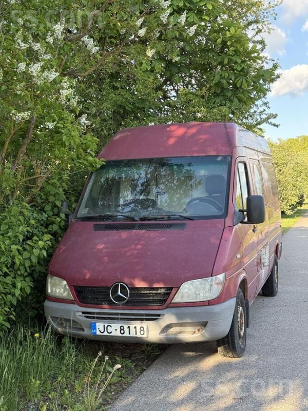 Sarkans Mercedes-Benz Sprinter 2006 Dobele, ar dzinēja tilpumu 2.10 L un nobraukumu 600 tūkst. km par 2200 €, foto 1 vietnē AUTOMOTO.COM.LV