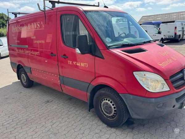 Sarkans Mercedes-Benz Sprinter 2009 Tauragė, ar dzinēja tilpumu 2.20 L un nobraukumu 300 tūkst. km par 3400 €, foto 3 vietnē AUTOMOTO.COM.LV
