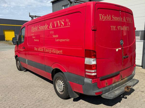 Sarkans Mercedes-Benz Sprinter 2009 Tauragė, ar dzinēja tilpumu 2.20 L un nobraukumu 300 tūkst. km par 3400 €, foto 6 vietnē AUTOMOTO.COM.LV