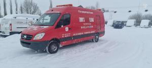Red Mercedes-Benz Sprinter 2011 in Taurage, with an engine capacity of 3.00 L and mileage of 240 thousand km for 11800 €, photo 2 on AUTOMOTO.COM.LV
