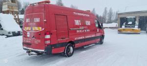 Red Mercedes-Benz Sprinter 2011 in Taurage, with an engine capacity of 3.00 L and mileage of 240 thousand km for 11800 €, photo 4 on AUTOMOTO.COM.LV
