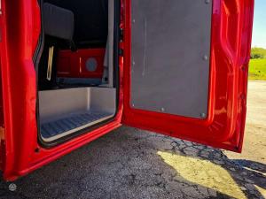 Sarkans Mercedes-Benz Sprinter 2013 Kauņa, ar dzinēja tilpumu 2.14 L un nobraukumu 212 tūkst. km par 11000 €, foto 15 vietnē AUTOMOTO.COM.LV