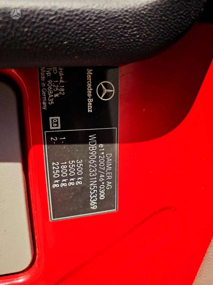 Sarkans Mercedes-Benz Sprinter 2013 Kauņa, ar dzinēja tilpumu 2.14 L un nobraukumu 212 tūkst. km par 11000 €, foto 29 vietnē AUTOMOTO.COM.LV