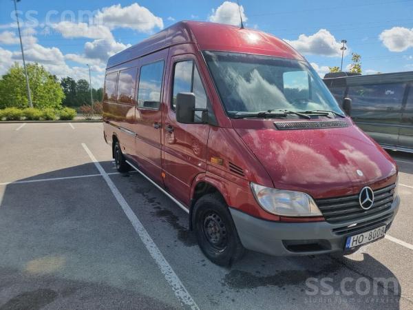 Sarkans Mercedes-Benz Sprinter 2002 Ogre, ar dzinēja tilpumu 2.70 L un nobraukumu 624 tūkst. km par 3980 €, foto 1 vietnē AUTOMOTO.COM.LV