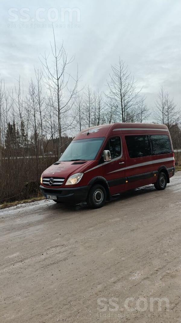 Red Mercedes-Benz Sprinter 2006 in Riga, with an engine capacity of 2.20 L and mileage of 445 thousand km for 5500 €, photo 2 on AUTOMOTO.COM.LV