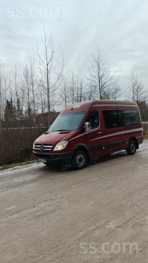 Red Mercedes-Benz Sprinter 2006 in Riga, with an engine capacity of 2.20 L and mileage of 445 thousand km for 5500 €, photo 2 on AUTOMOTO.COM.LV
