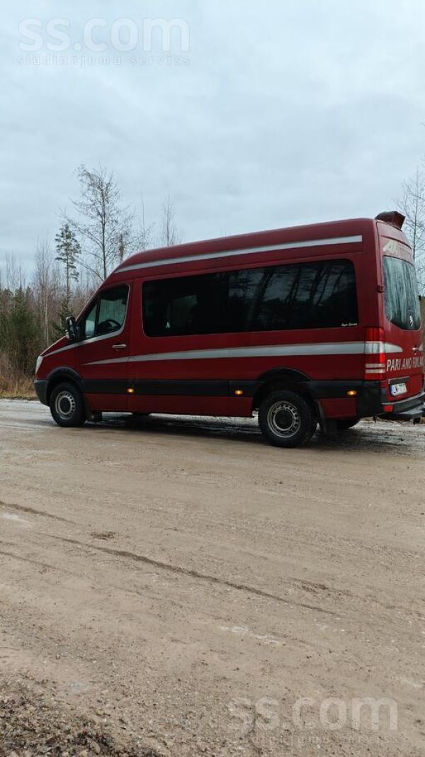 Red Mercedes-Benz Sprinter 2006 in Riga, with an engine capacity of 2.20 L and mileage of 445 thousand km for 5500 €, photo 3 on AUTOMOTO.COM.LV