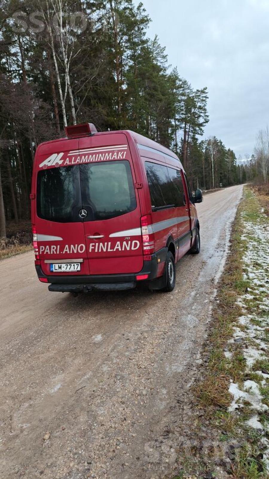 Red Mercedes-Benz Sprinter 2006 in Riga, with an engine capacity of 2.20 L and mileage of 445 thousand km for 5500 €, photo 5 on AUTOMOTO.COM.LV