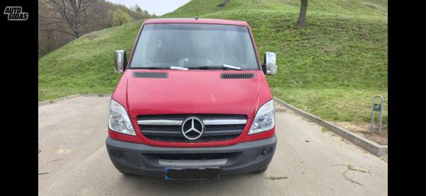 Sarkans Mercedes-Benz Sprinter 2007 Alīta, ar dzinēja tilpumu 2.10 L un nobraukumu 290 tūkst. km par 8500 €, foto 4 vietnē AUTOMOTO.COM.LV