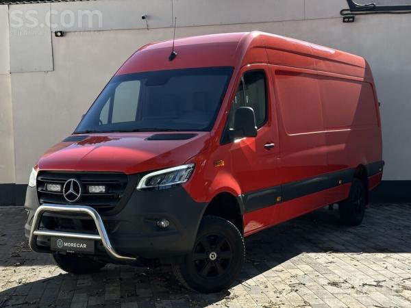 Sarkans Mercedes-Benz Sprinter 2023 Rīga, ar dzinēja tilpumu 2.00 L un nobraukumu 129 tūkst. km par 49950 €, foto  vietnē AUTOMOTO.COM.LV