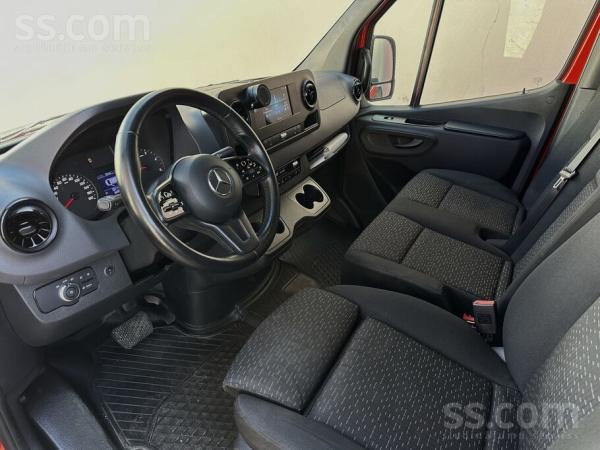 Sarkans Mercedes-Benz Sprinter 2023 Rīga, ar dzinēja tilpumu 2.00 L un nobraukumu 129 tūkst. km par 49950 €, foto 8 vietnē AUTOMOTO.COM.LV