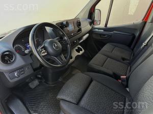 Sarkans Mercedes-Benz Sprinter 2023 Rīga, ar dzinēja tilpumu 2.00 L un nobraukumu 129 tūkst. km par 49950 €, foto 8 vietnē AUTOMOTO.COM.LV