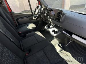 Sarkans Mercedes-Benz Sprinter 2023 Rīga, ar dzinēja tilpumu 2.00 L un nobraukumu 129 tūkst. km par 49950 €, foto 13 vietnē AUTOMOTO.COM.LV