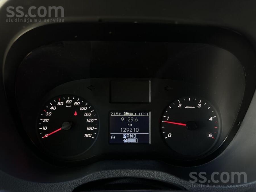 Sarkans Mercedes-Benz Sprinter 2023 Rīga, ar dzinēja tilpumu 2.00 L un nobraukumu 129 tūkst. km par 49950 €, foto 17 vietnē AUTOMOTO.COM.LV