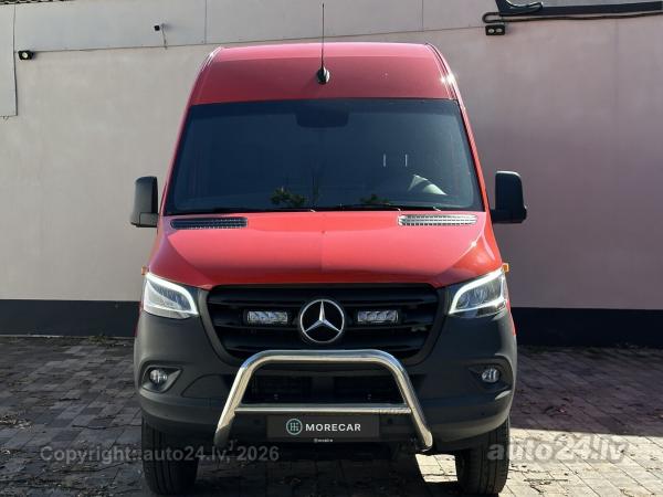 Sarkans Mercedes-Benz Sprinter 2023 Rīga, ar dzinēja tilpumu 2.00 L un nobraukumu 129 tūkst. km par 51200 €, foto 3 vietnē AUTOMOTO.COM.LV