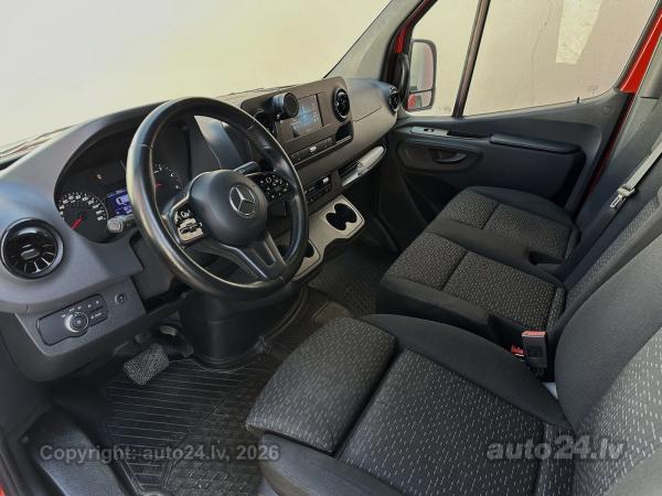Sarkans Mercedes-Benz Sprinter 2023 Rīga, ar dzinēja tilpumu 2.00 L un nobraukumu 129 tūkst. km par 51200 €, foto 8 vietnē AUTOMOTO.COM.LV