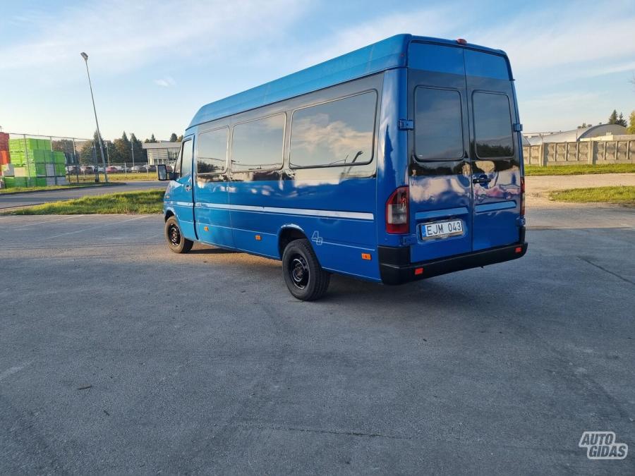 Mercedes-Benz Sprinter 2000 in Siauliai, with an engine capacity of 2.20 L and mileage of 756 thousand km for 2200 €, photo 5 on AUTOMOTO.COM.LV