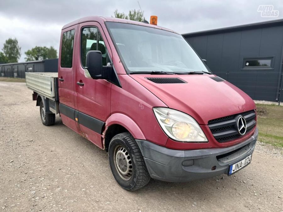 Mercedes-Benz Sprinter 2012 in Vilnius, with an engine capacity of 2.20 L and mileage of 400 thousand km for 5650 €, photo 4 on AUTOMOTO.COM.LV
