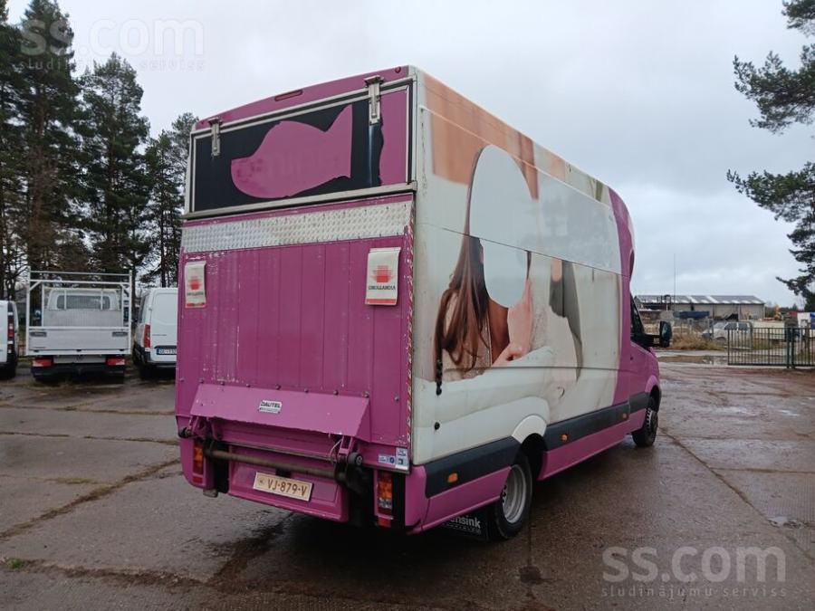 Violet Mercedes-Benz Sprinter 2014 in Ogre, with an engine capacity of 2.20 L and mileage of 348 thousand km for 13000 €, photo 6 on AUTOMOTO.COM.LV
