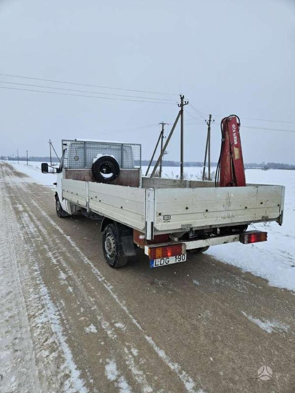 White Mercedes-Benz Sprinter 1997 in Prienai, with an engine capacity of 2.30 L and mileage of 486 thousand km for 3000 €, photo 5 on AUTOMOTO.COM.LV
