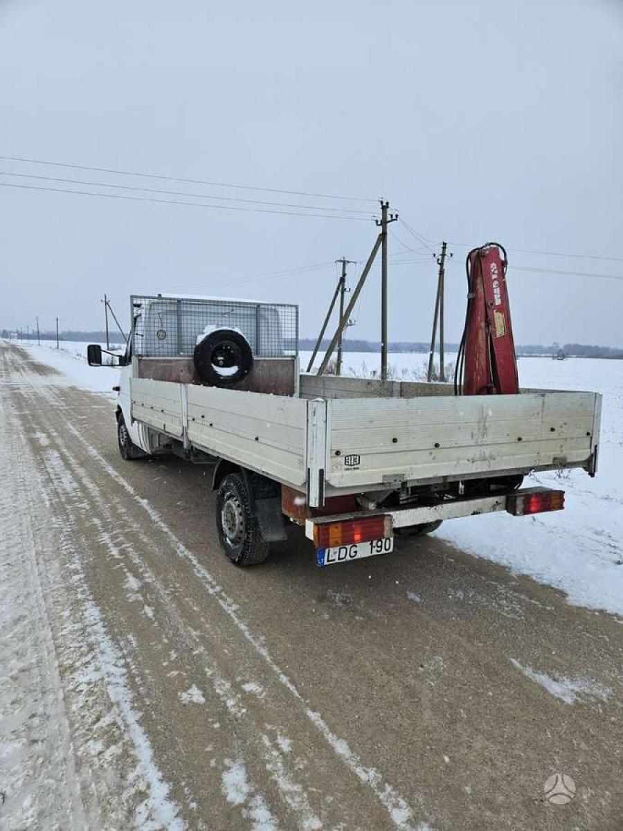 White Mercedes-Benz Sprinter 1997 in Prienai, with an engine capacity of 2.30 L and mileage of 486 thousand km for 3000 €, photo 5 on AUTOMOTO.COM.LV