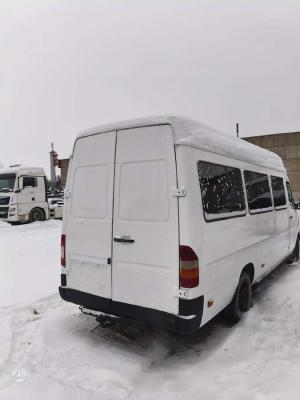 Balts Mercedes-Benz Sprinter 1999 Jelgava, ar dzinēja tilpumu 2.30 L un nobraukumu 450 tūkst. km par 2550 €, foto 4 vietnē AUTOMOTO.COM.LV