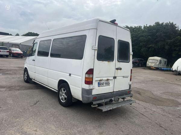 Balts Mercedes-Benz Sprinter 2000 Kauņa, ar dzinēja tilpumu 2.68 L un nobraukumu 407 tūkst. km par 3500 €, foto 4 vietnē AUTOMOTO.COM.LV