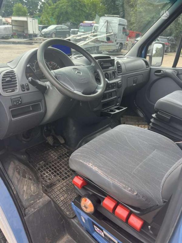 Balts Mercedes-Benz Sprinter 2000 Kauņa, ar dzinēja tilpumu 2.68 L un nobraukumu 407 tūkst. km par 3500 €, foto 6 vietnē AUTOMOTO.COM.LV