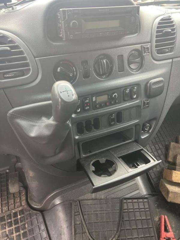 Balts Mercedes-Benz Sprinter 2000 Kauņa, ar dzinēja tilpumu 2.68 L un nobraukumu 407 tūkst. km par 3500 €, foto 7 vietnē AUTOMOTO.COM.LV