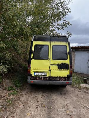 Balts Mercedes-Benz Sprinter 2000 Daugavpils, ar dzinēja tilpumu 2.20 L un nobraukumu 316 tūkst. km par 3000 €, foto 4 vietnē AUTOMOTO.COM.LV