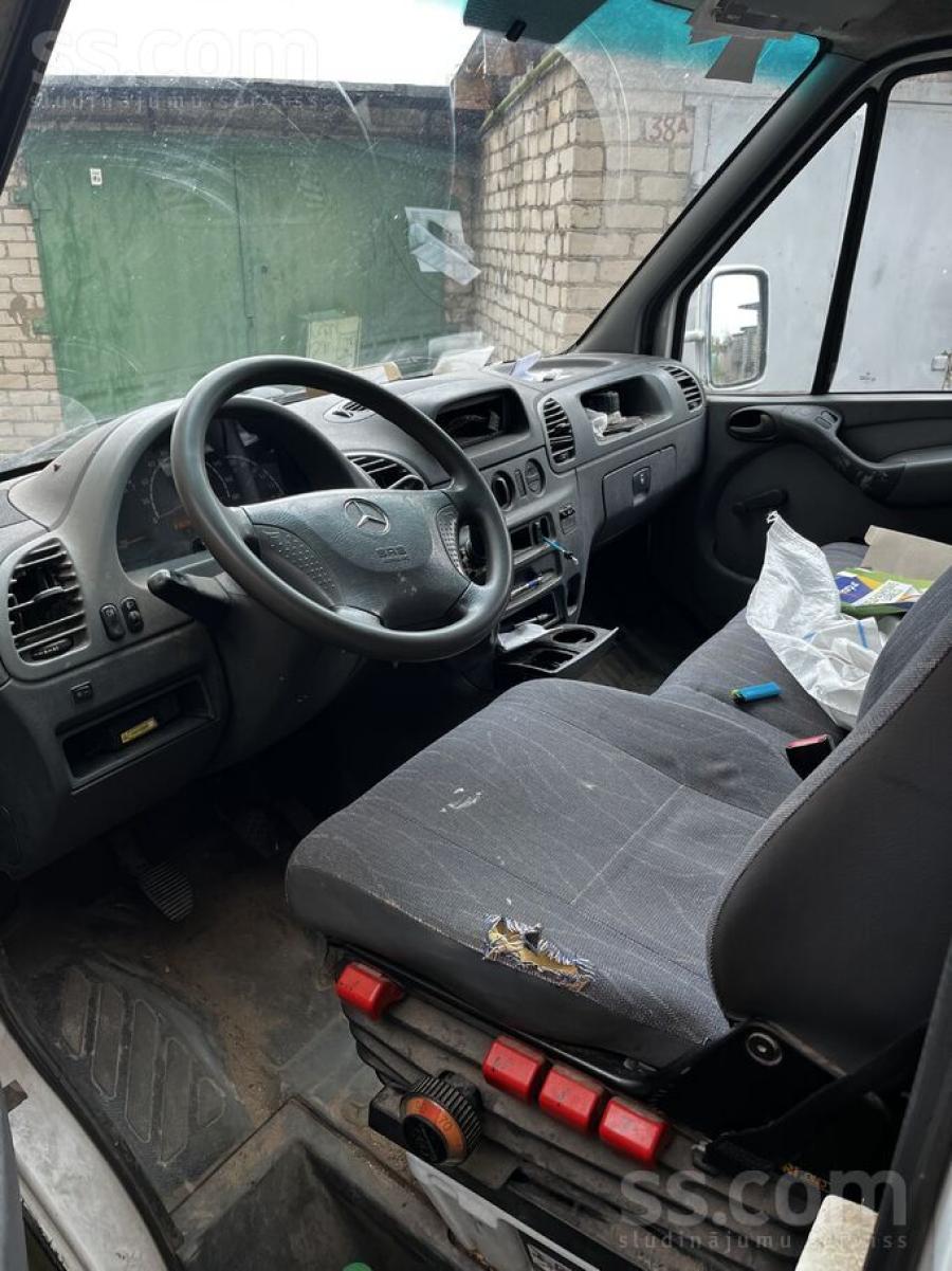 Balts Mercedes-Benz Sprinter 2000 Daugavpils, ar dzinēja tilpumu 2.20 L un nobraukumu 316 tūkst. km par 3000 €, foto 6 vietnē AUTOMOTO.COM.LV