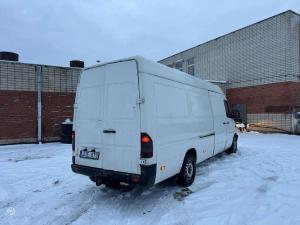 White Mercedes-Benz Sprinter 2001 in Kaunas, with an engine capacity of 2.15 L and mileage of 482 thousand km for 3150 €, photo 3 on AUTOMOTO.COM.LV