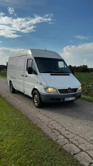 Balts Mercedes-Benz Sprinter 2001 Utena, ar dzinēja tilpumu 2.70 L un nobraukumu 468 tūkst. km par 2481 €, foto 3 vietnē AUTOMOTO.COM.LV