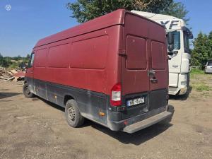 Balts Mercedes-Benz Sprinter 2001 Rīga, ar dzinēja tilpumu 2.20 L un nobraukumu 523 tūkst. km par 1700 €, foto 3 vietnē AUTOMOTO.COM.LV