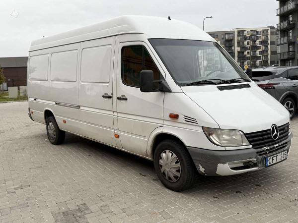 Balts Mercedes-Benz Sprinter 2001 Viļņa, ar dzinēja tilpumu 2.69 L un nobraukumu 415 tūkst. km par 3450 €, foto 3 vietnē AUTOMOTO.COM.LV