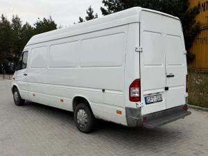 Balts Mercedes-Benz Sprinter 2001 Viļņa, ar dzinēja tilpumu 2.69 L un nobraukumu 415 tūkst. km par 3450 €, foto 5 vietnē AUTOMOTO.COM.LV