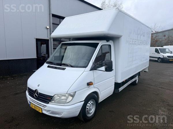 White Mercedes-Benz Sprinter 2002 in Riga, with an engine capacity of 2.20 L and mileage of 281 thousand km for 5950 €, photo 1 on AUTOMOTO.COM.LV
