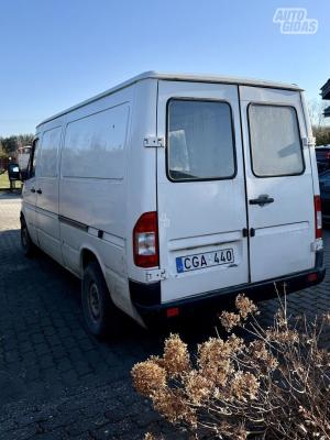 White Mercedes-Benz Sprinter 2002 in Palanga, with an engine capacity of 2.20 L and mileage of 350 thousand km for 2100 €, photo 4 on AUTOMOTO.COM.LV