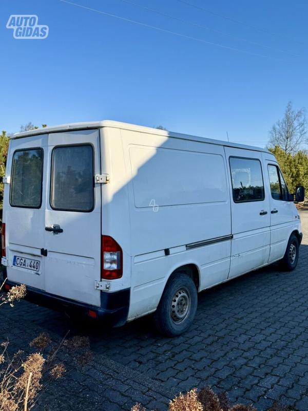 White Mercedes-Benz Sprinter 2002 in Palanga, with an engine capacity of 2.20 L and mileage of 350 thousand km for 2100 €, photo 4 on AUTOMOTO.COM.LV