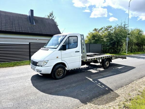 Balts Mercedes-Benz Sprinter 2002 Viļņa, ar dzinēja tilpumu 2.10 L un nobraukumu 660 tūkst. km par 3100 €, foto 1 vietnē AUTOMOTO.COM.LV