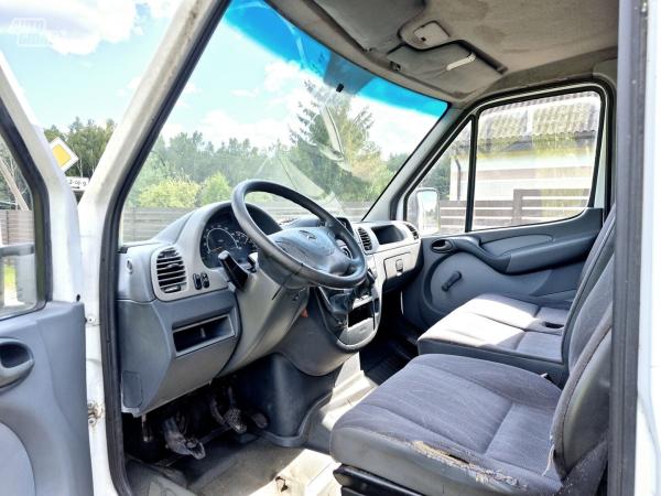 Balts Mercedes-Benz Sprinter 2002 Viļņa, ar dzinēja tilpumu 2.10 L un nobraukumu 660 tūkst. km par 3100 €, foto 6 vietnē AUTOMOTO.COM.LV