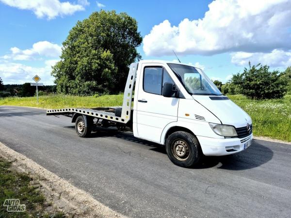 Balts Mercedes-Benz Sprinter 2002 Viļņa, ar dzinēja tilpumu 2.10 L un nobraukumu 660 tūkst. km par 3100 €, foto 8 vietnē AUTOMOTO.COM.LV