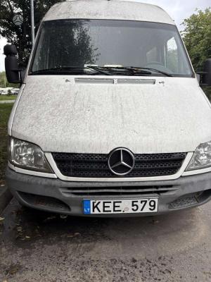 Balts Mercedes-Benz Sprinter 2002 Viļņa, ar dzinēja tilpumu 2.69 L un nobraukumu 323 tūkst. km par 5000 €, foto 3 vietnē AUTOMOTO.COM.LV