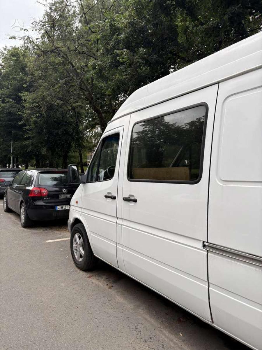 Balts Mercedes-Benz Sprinter 2002 Viļņa, ar dzinēja tilpumu 2.69 L un nobraukumu 323 tūkst. km par 5000 €, foto 11 vietnē AUTOMOTO.COM.LV