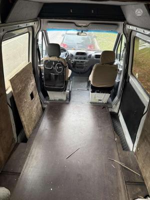 Balts Mercedes-Benz Sprinter 2002 Viļņa, ar dzinēja tilpumu 2.69 L un nobraukumu 323 tūkst. km par 5000 €, foto 15 vietnē AUTOMOTO.COM.LV