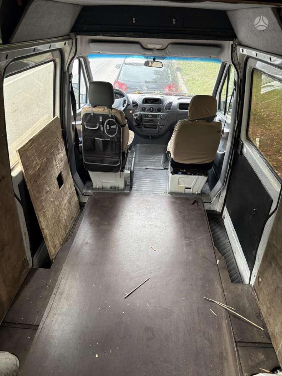 Balts Mercedes-Benz Sprinter 2002 Viļņa, ar dzinēja tilpumu 2.69 L un nobraukumu 323 tūkst. km par 5000 €, foto 15 vietnē AUTOMOTO.COM.LV