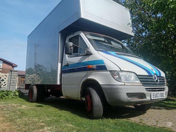 Balts Mercedes-Benz Sprinter 2003 Kauņa, ar dzinēja tilpumu 2.70 L un nobraukumu 350 tūkst. km par 2900 €, foto 2 vietnē AUTOMOTO.COM.LV