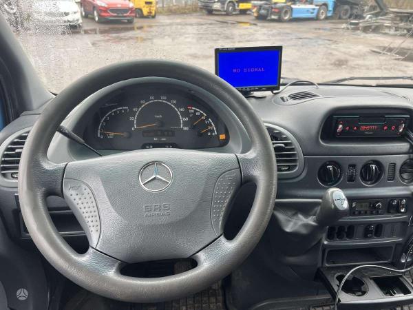 White Mercedes-Benz Sprinter 2004 in Kaunas, with an engine capacity of 2.69 L and mileage of 346 thousand km for 4000 €, photo 9 on AUTOMOTO.COM.LV