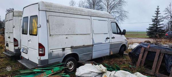 Balts Mercedes-Benz Sprinter 2005 Kauņa, ar dzinēja tilpumu 2.15 L un nobraukumu 359 tūkst. km par 1700 €, foto 3 vietnē AUTOMOTO.COM.LV