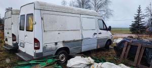 White Mercedes-Benz Sprinter 2005 in Kaunas, with an engine capacity of 2.15 L and mileage of 359 thousand km for 1700 €, photo 3 on AUTOMOTO.COM.LV